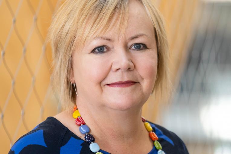 Valerie Francis | STEM Women